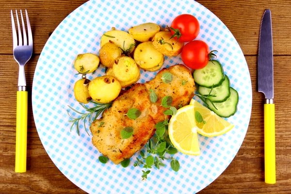 Food Combining: Does What's on Your Plate Get Along?