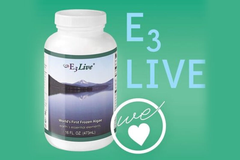 E3 Live: A Beauty Supplement to Add to Your Green Smoothie