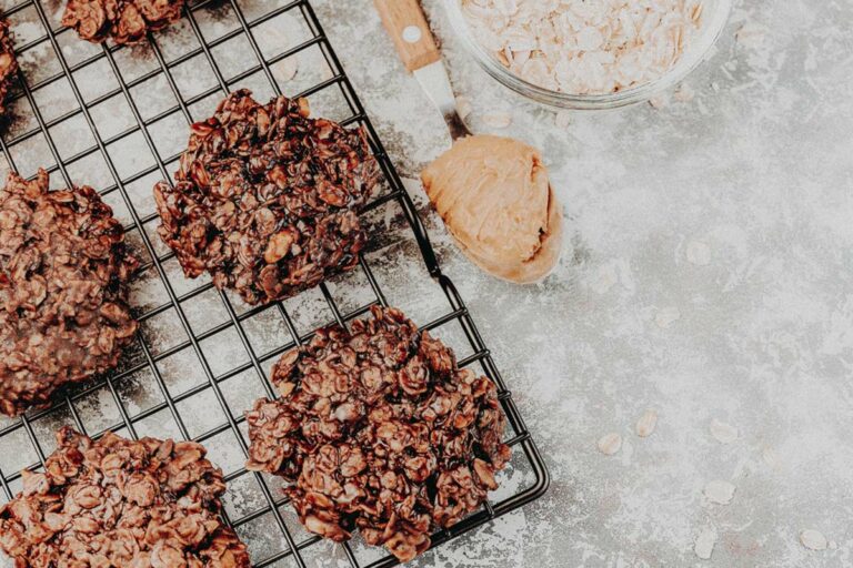 8 Snack Foods for Beautiful Skin (Plus, a Recipe for Spicy Pineapple Salsa)